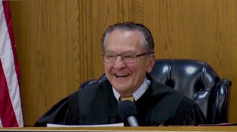 Judge Frank Caprio, Beloved as “The Nicest Judge in the World,” Passes ...